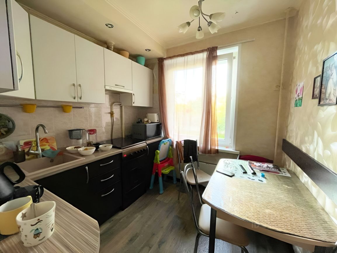 Купить долю в квартире 56 2м² ул 50 лет Октября 5 Москва ЗАО р н