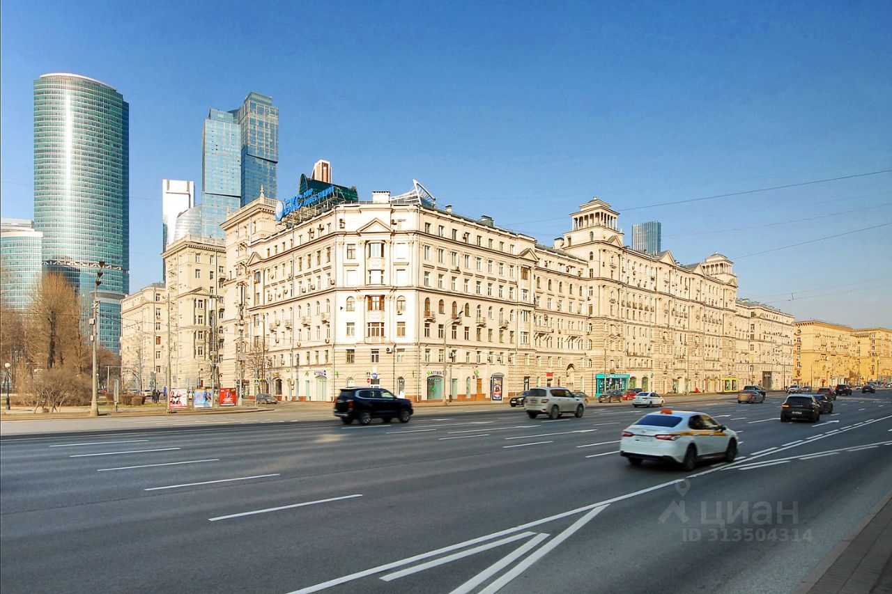 Купить трехкомнатную квартиру 155.5м² Кутузовский просп., 26К1, Москва ...